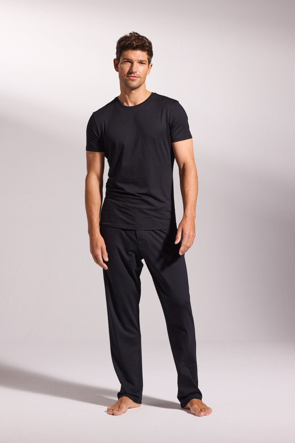 Premium Pyjama Crew Set - Black | David Gandy Wellwear